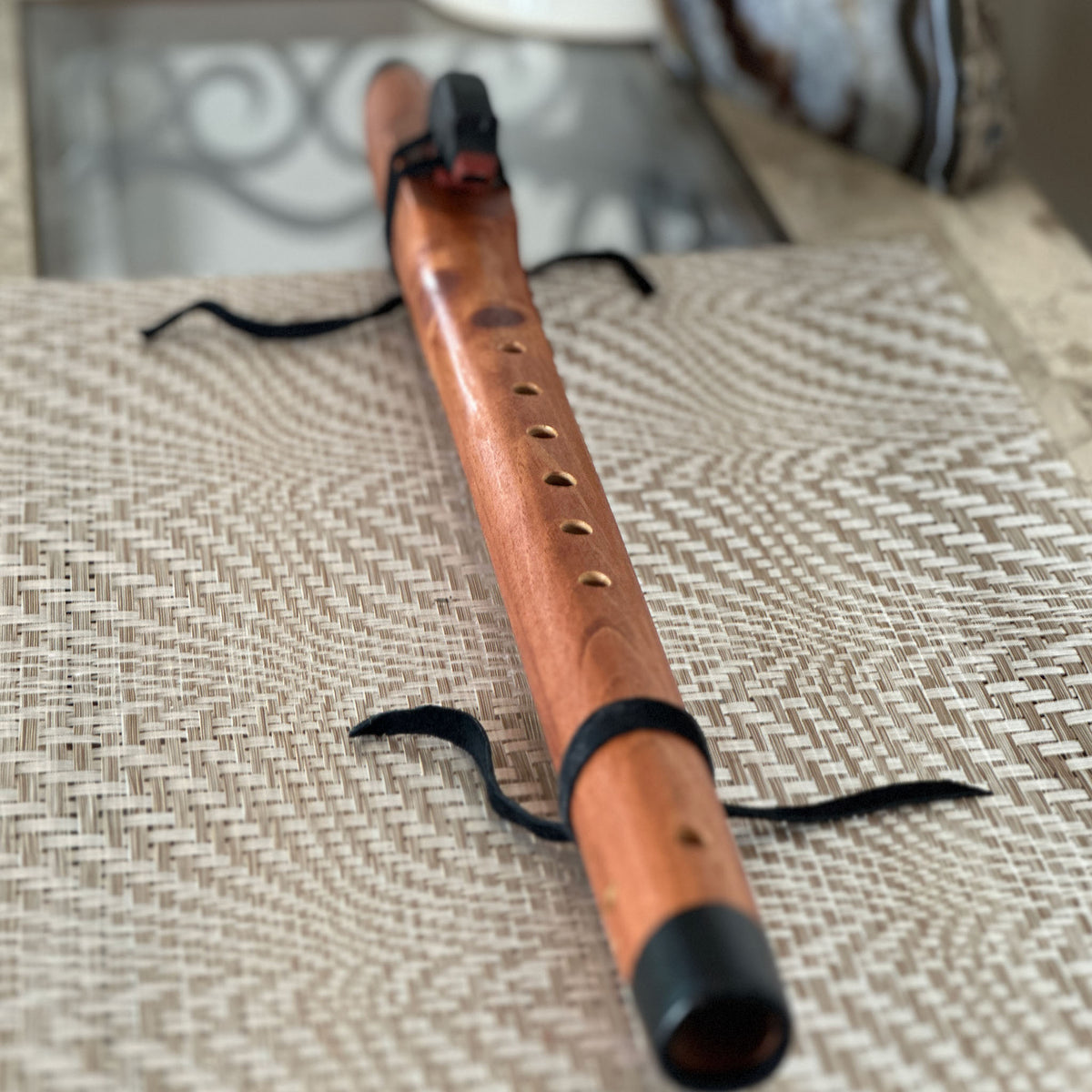 Bear Pine G Minor 440 Hz an Allan Madahbee Native American Flute – BThunder